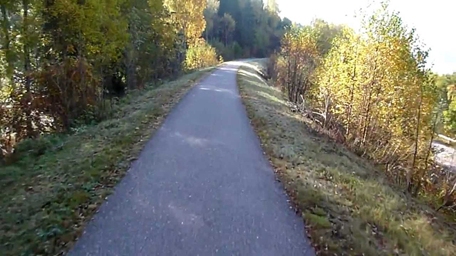 Banvall som ligger intill tomt - någon som har tips? | Byggahus.se