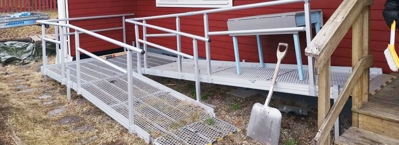 Bygglovshandläggare kräver ramp till entré på villa | Sida 2 | Byggahus.se