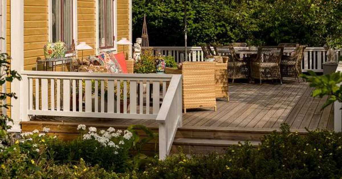 Bygga altanräcke - guide och steg för steg | Byggahus.se