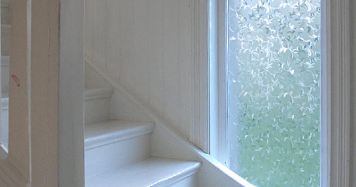 Fönsterfilm - insynsskydd och skydd mot solen | Byggahus.se