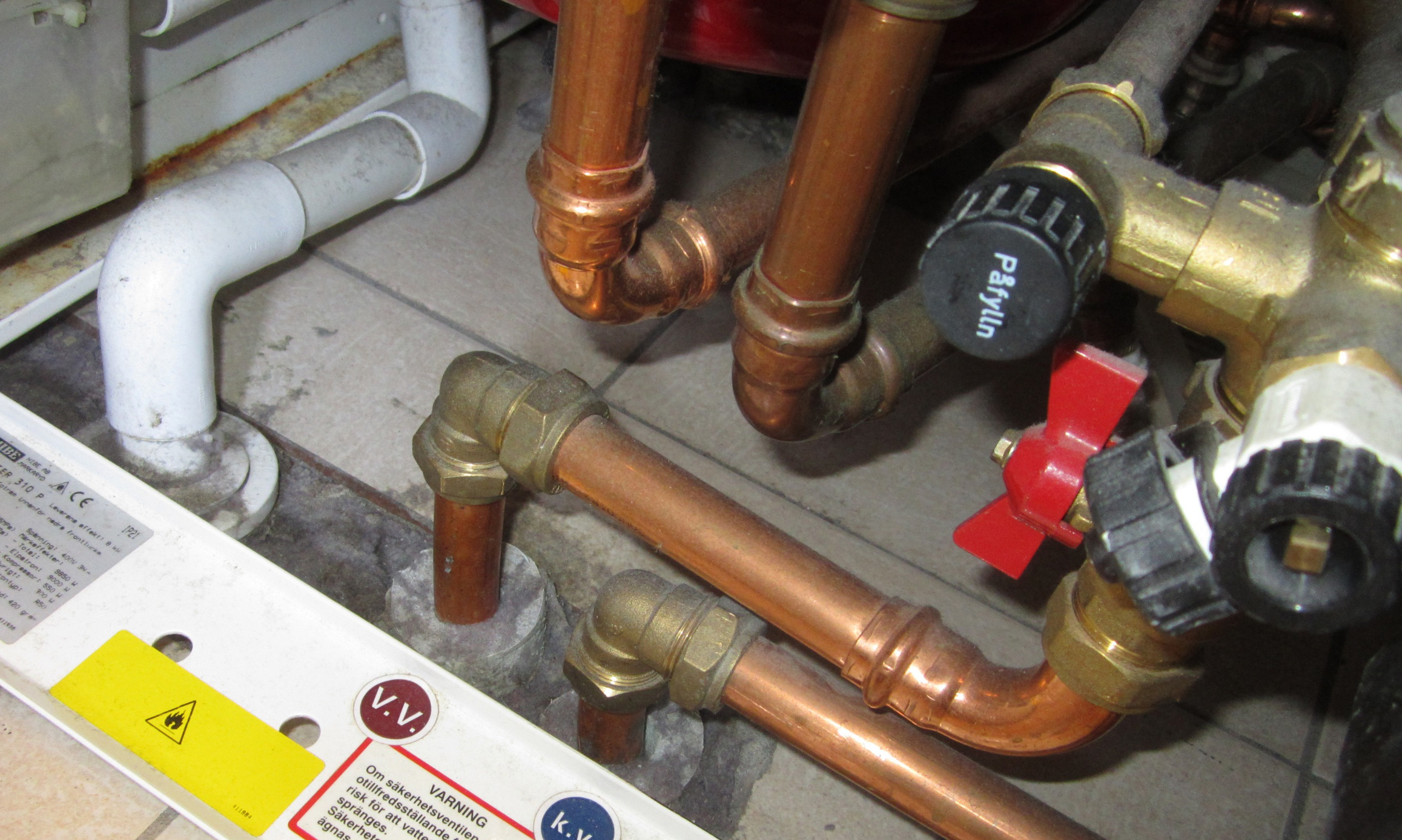 Vad är rimligt pris för VVS delar fakturerade av hantverkare | Byggahus.se